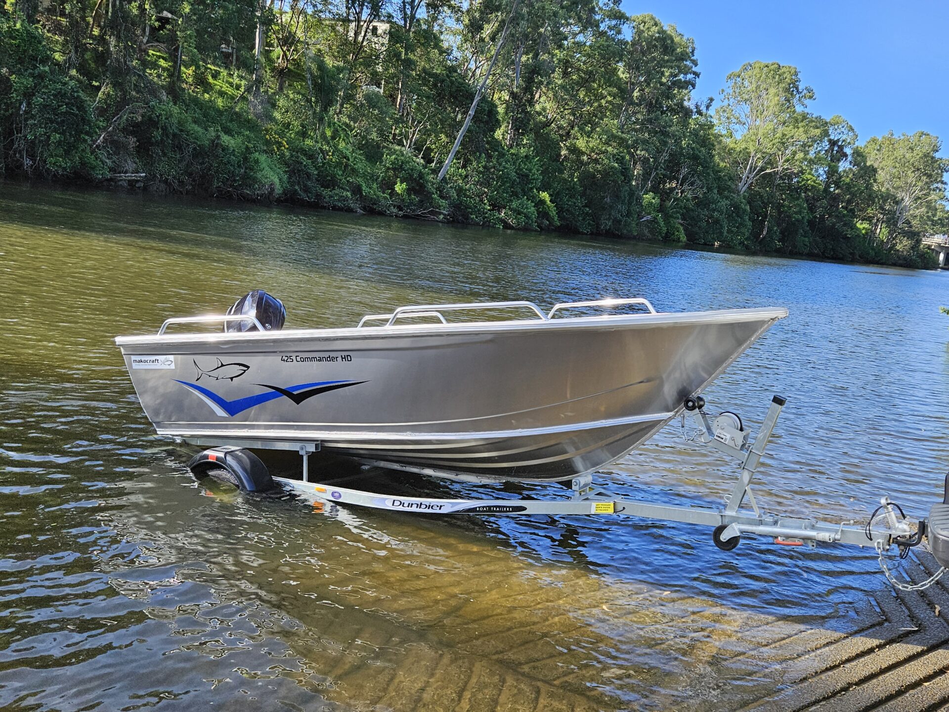 425 Commander HD Open - Makocraft