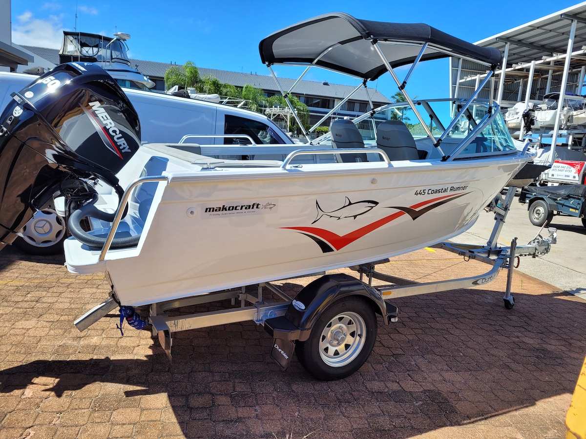 455 Coastal Runner - Makocraft