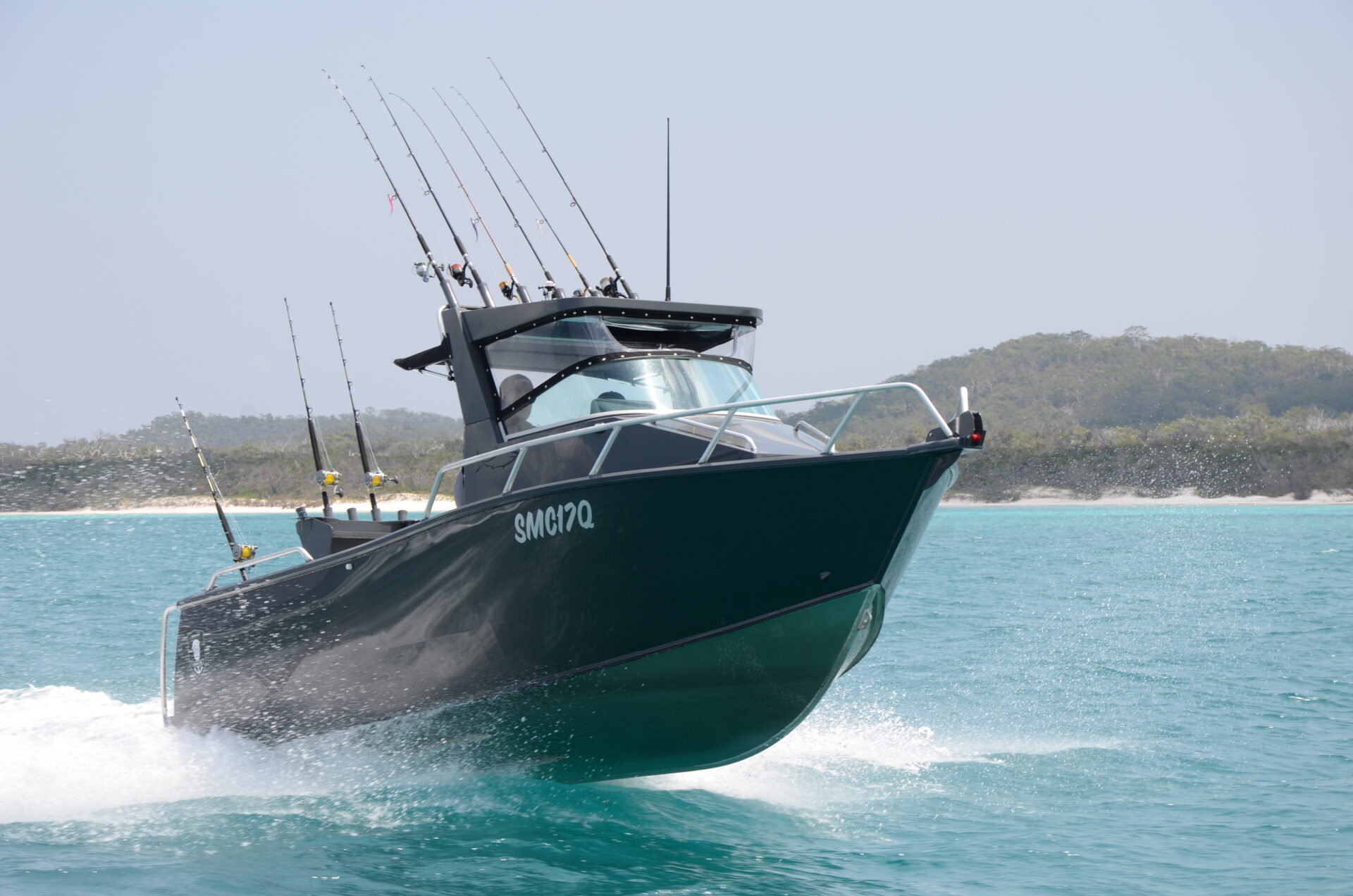 631 Island Cab HT - Makocraft